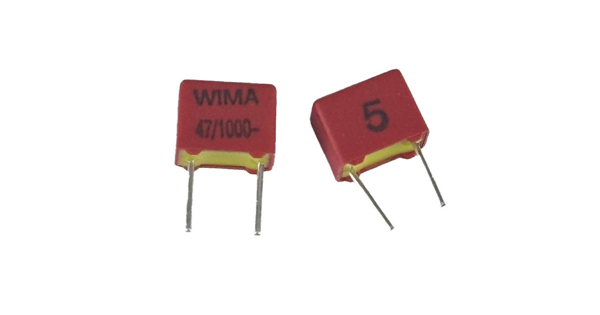 47pF 1000V 5% Polyester Film/Foil Box Type Capacitor